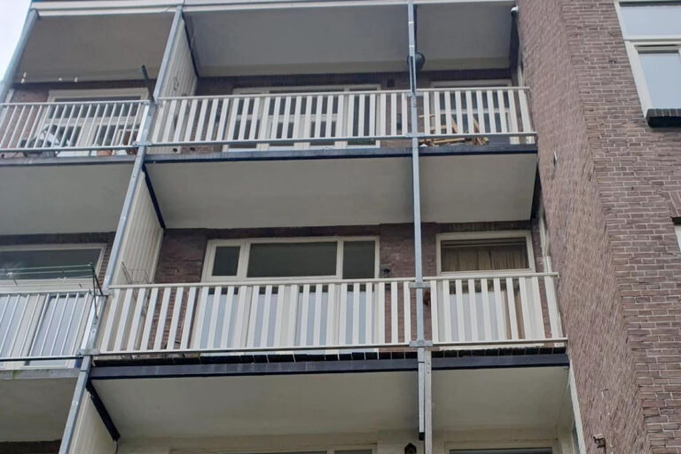 Balustrade kopen voor je balkon: Veiligheid en stijl in één